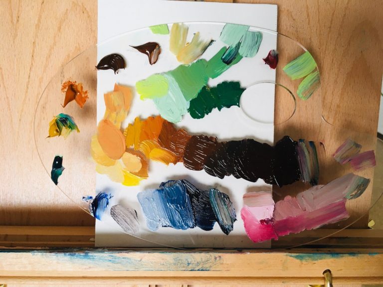 DIY Wall Art: 14 Simple and Fun Oil Painting Tips and Tricks for Beginners